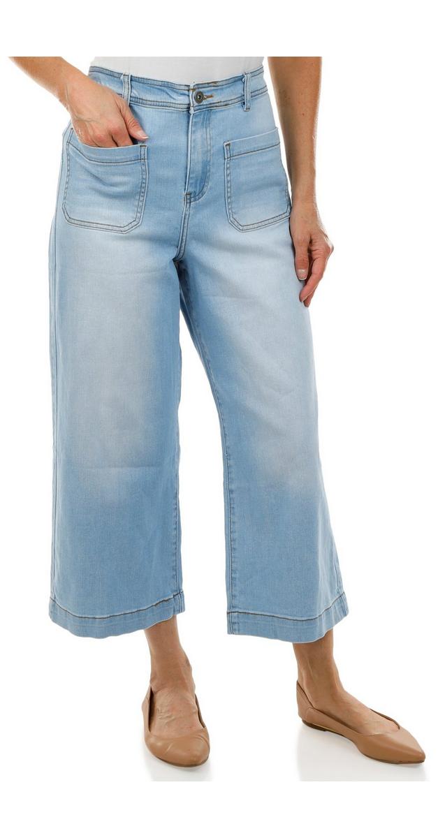 Womens Wide Leg Denim Capris Light Wash Bealls